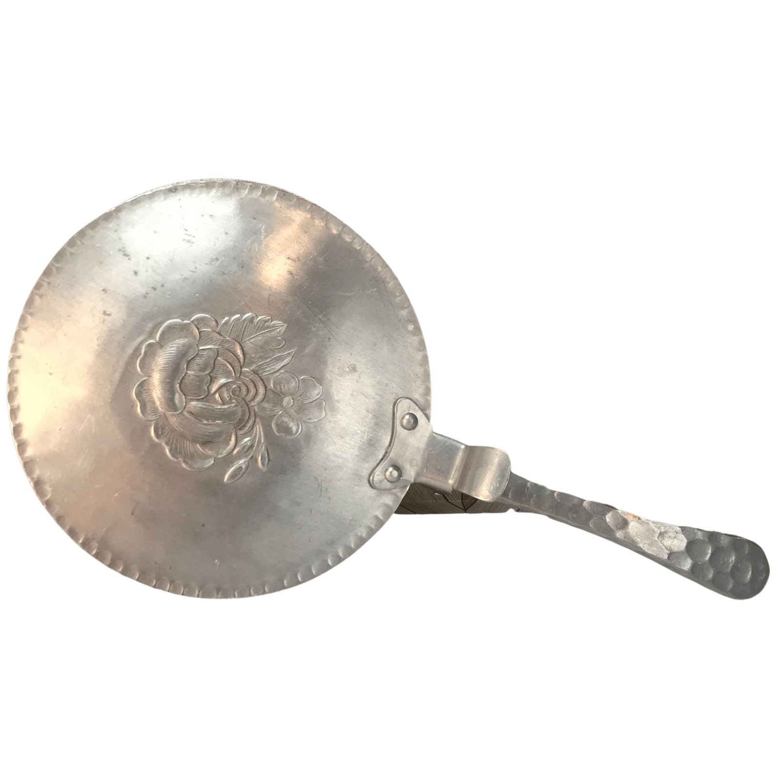 Vintage 50’s Everlast Hand-forged Hammered Aluminum Round Silent Butler ...