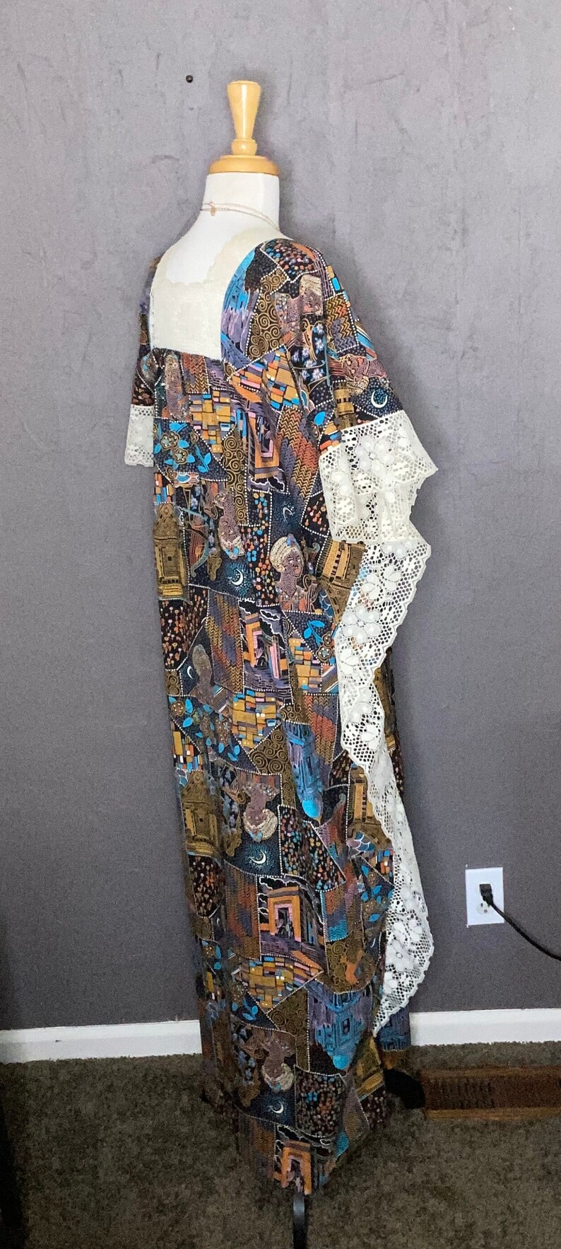 1960s Lace Trimmed Caftan Egyptian Print Kaftan Corey of California ...