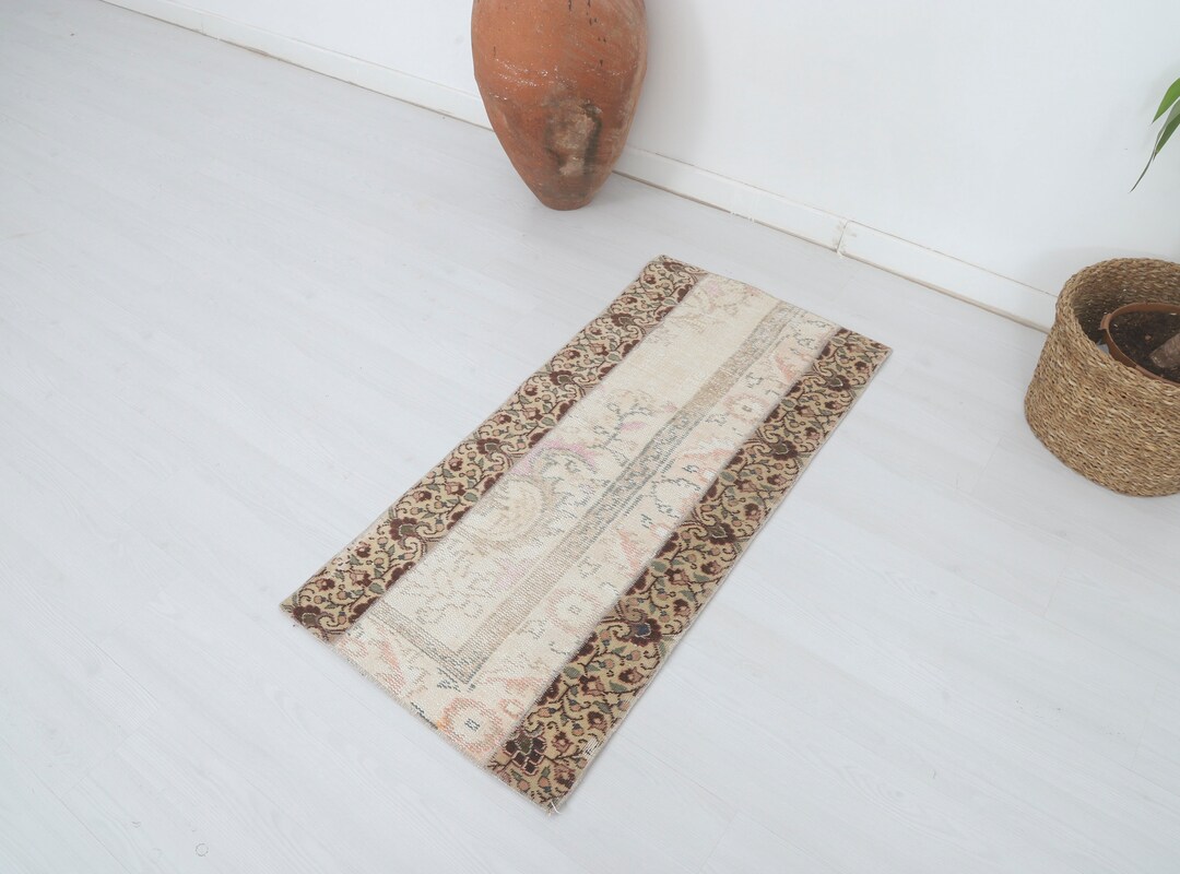 Vintage Wool Rug 2x4: Entryway, Kitchen, or Bathroom - Etsy