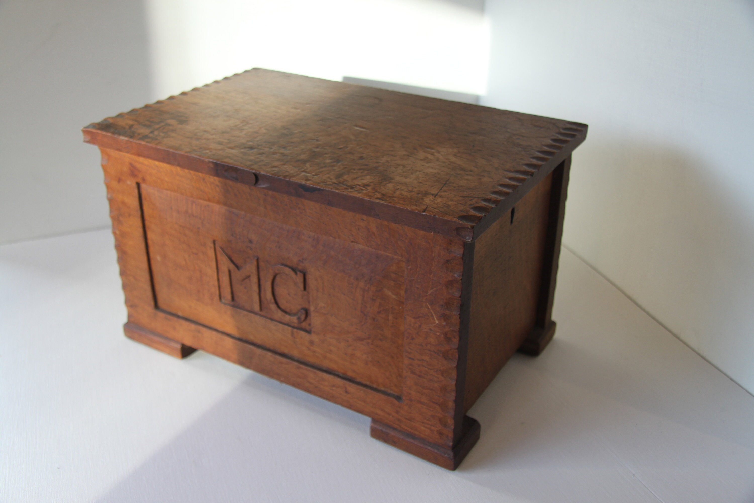 Gothic Style Oak Jewellery Box - Etsy