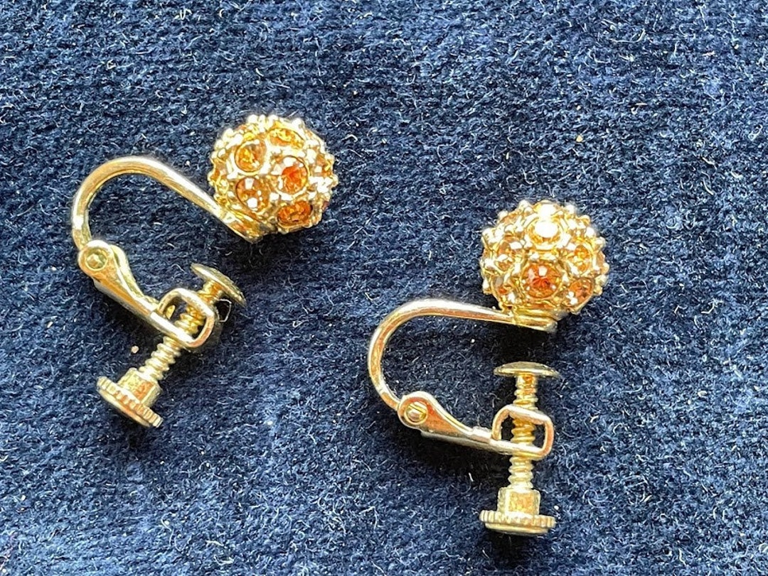 Earrings These Are Super Cool Screw on Gold yellow Metal Earing's With ...
