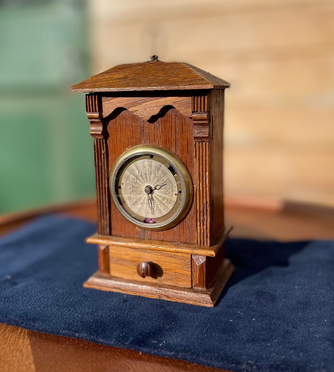 A Working Small Arts and Crafts Hand Made Oak Mantel Clock With ...