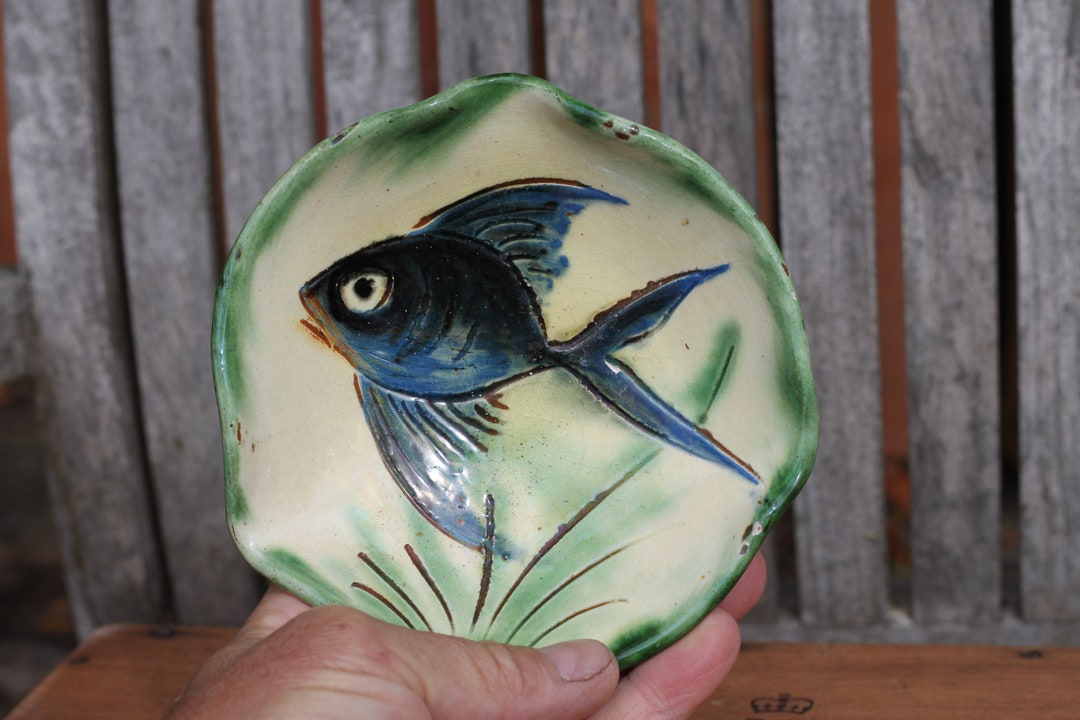 Art Pottery Plate, Hand Glazed and Painted With a Stylised Fish ...