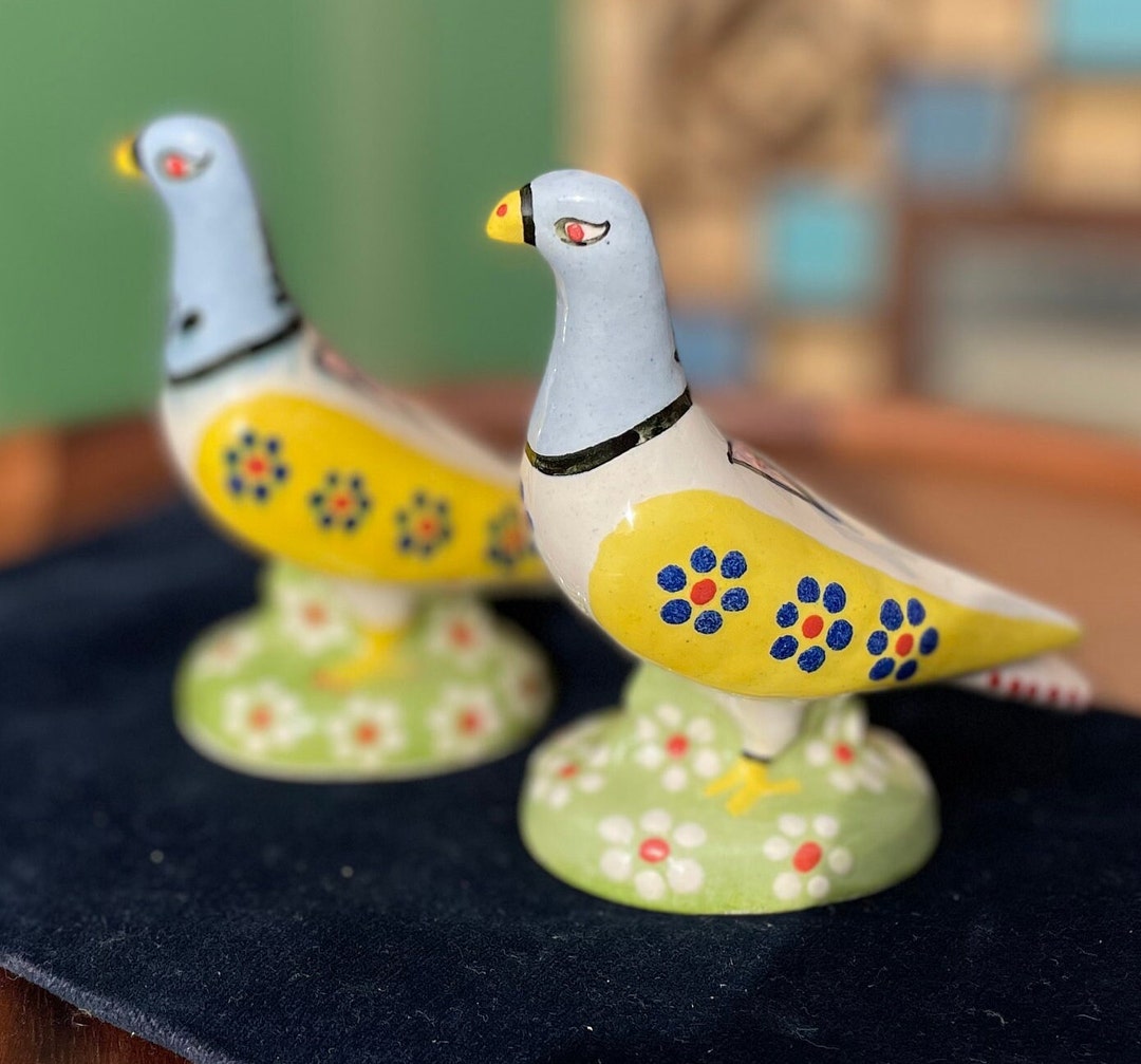 A Pair of Art Pottery Hand Decorated Pottery Doves 10.5cm Tall - Etsy