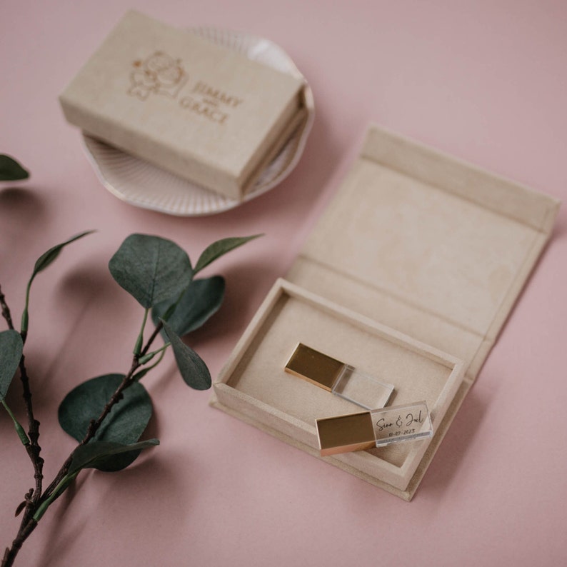 Velvet USB Box With Crystal USB Flash Drive 3.0 | Latte Wedding USB Box ...