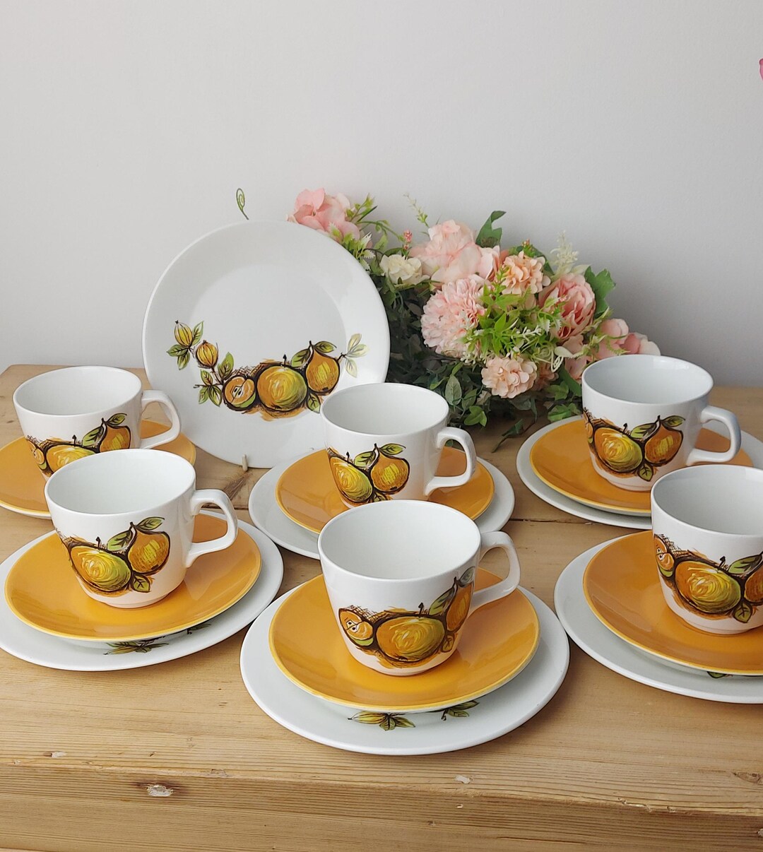 6 X Vintage J&G Meakin Studio Orange Fruit ‘eden’ Tea Cup, Saucer and ...