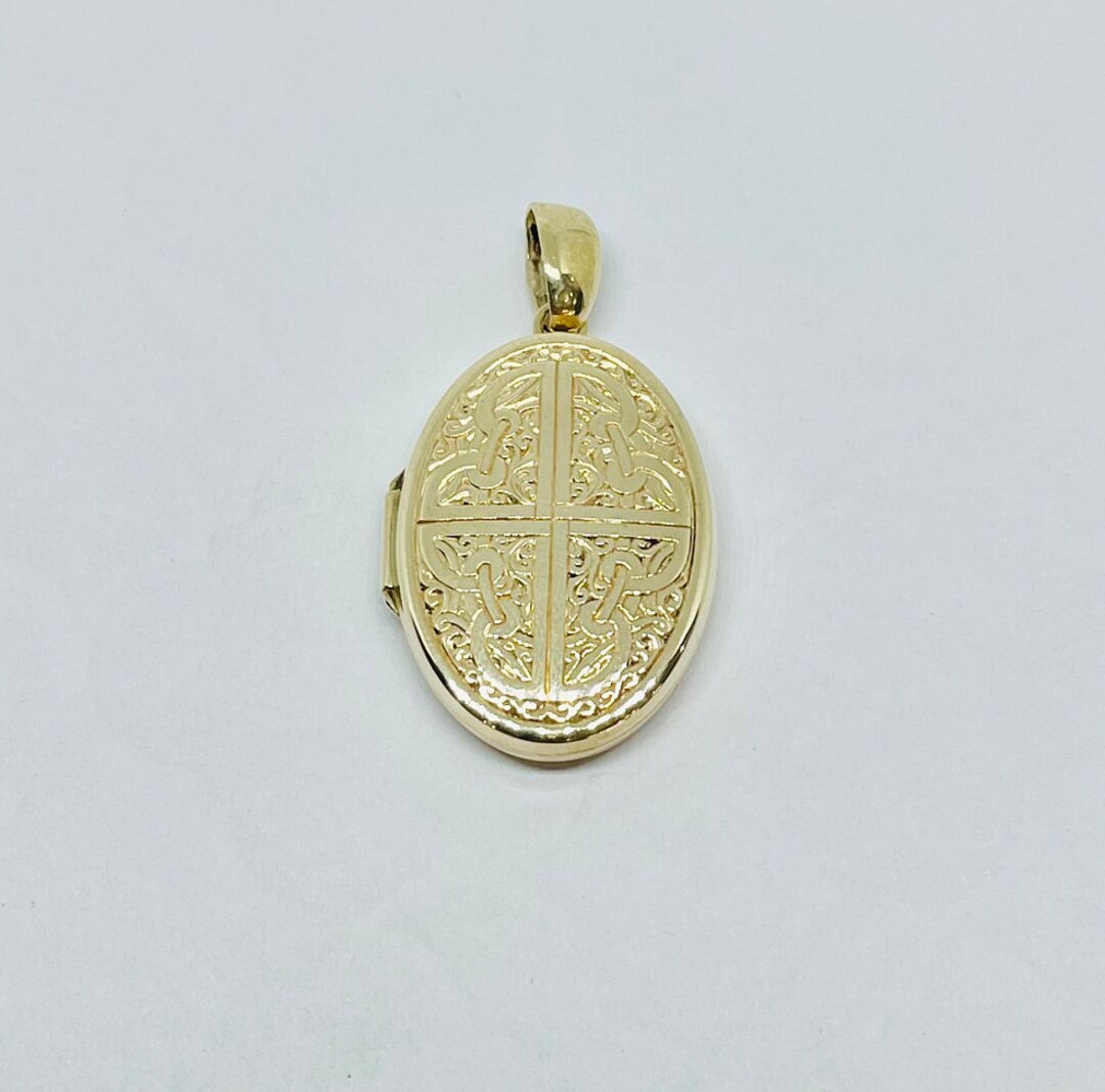 Gold Pattern Cross Locket - Etsy
