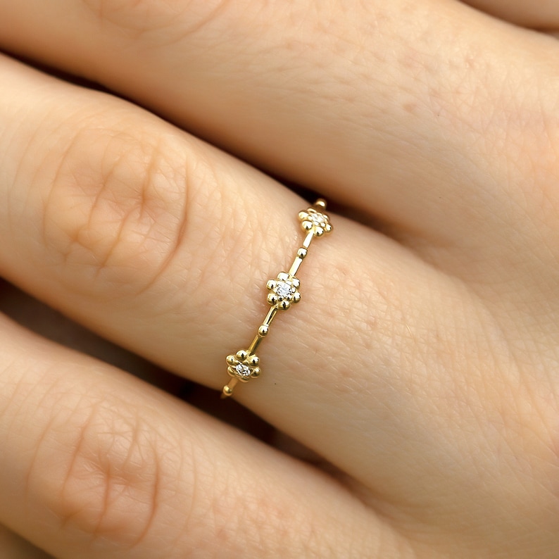 14k Solid Gold Tiny Flower Ring Dainty Leaf Ring Nature - Etsy