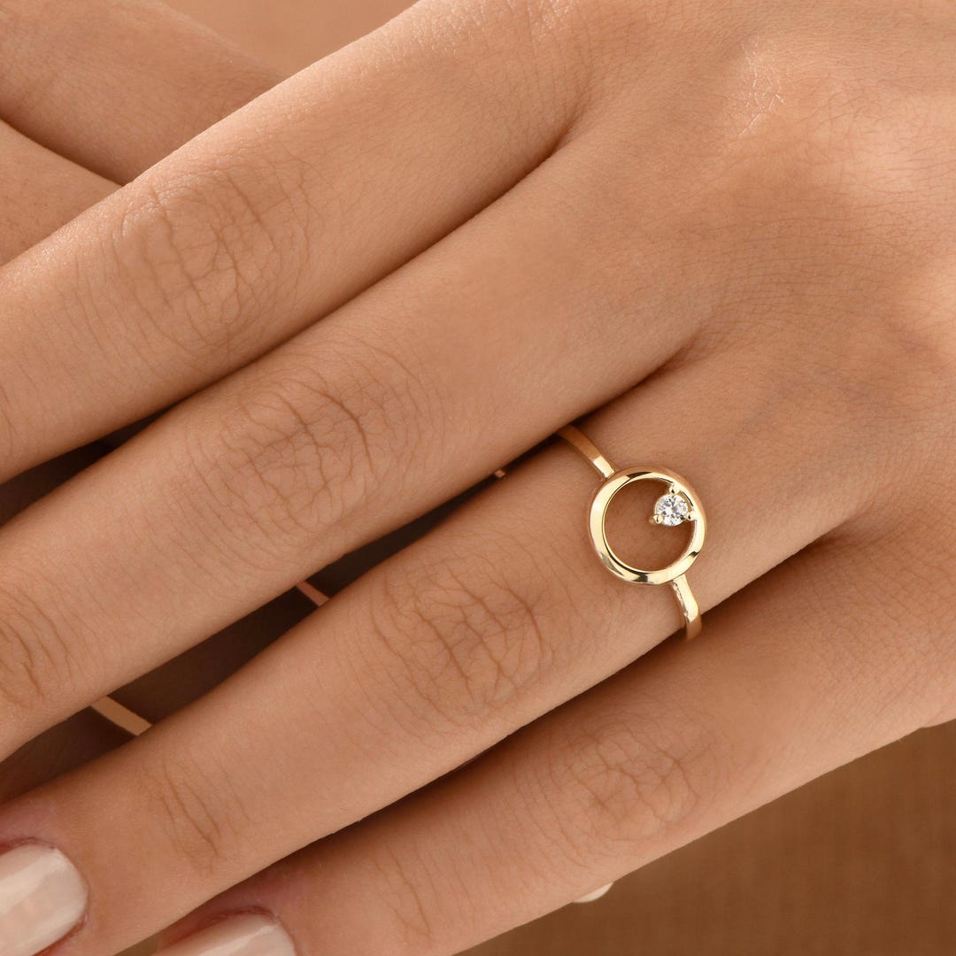 14k Solid Gold Open Circle Ring With Moissanite - Unique Geometric ...