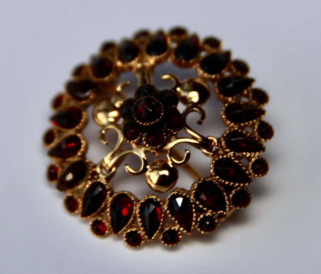 Ca. 1880 Bohemian 18k 750 Rolled Gold Brooche With Natural Garnets ...