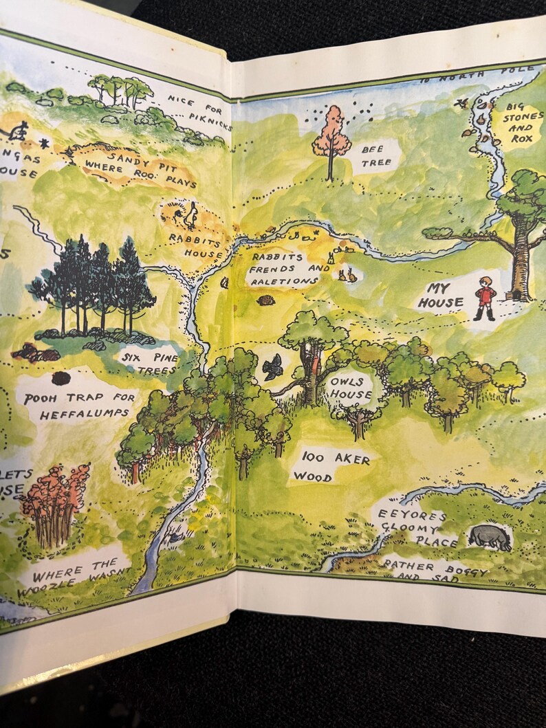 Stories of Winnie -the-pooh With Favourite Poems. Original ...