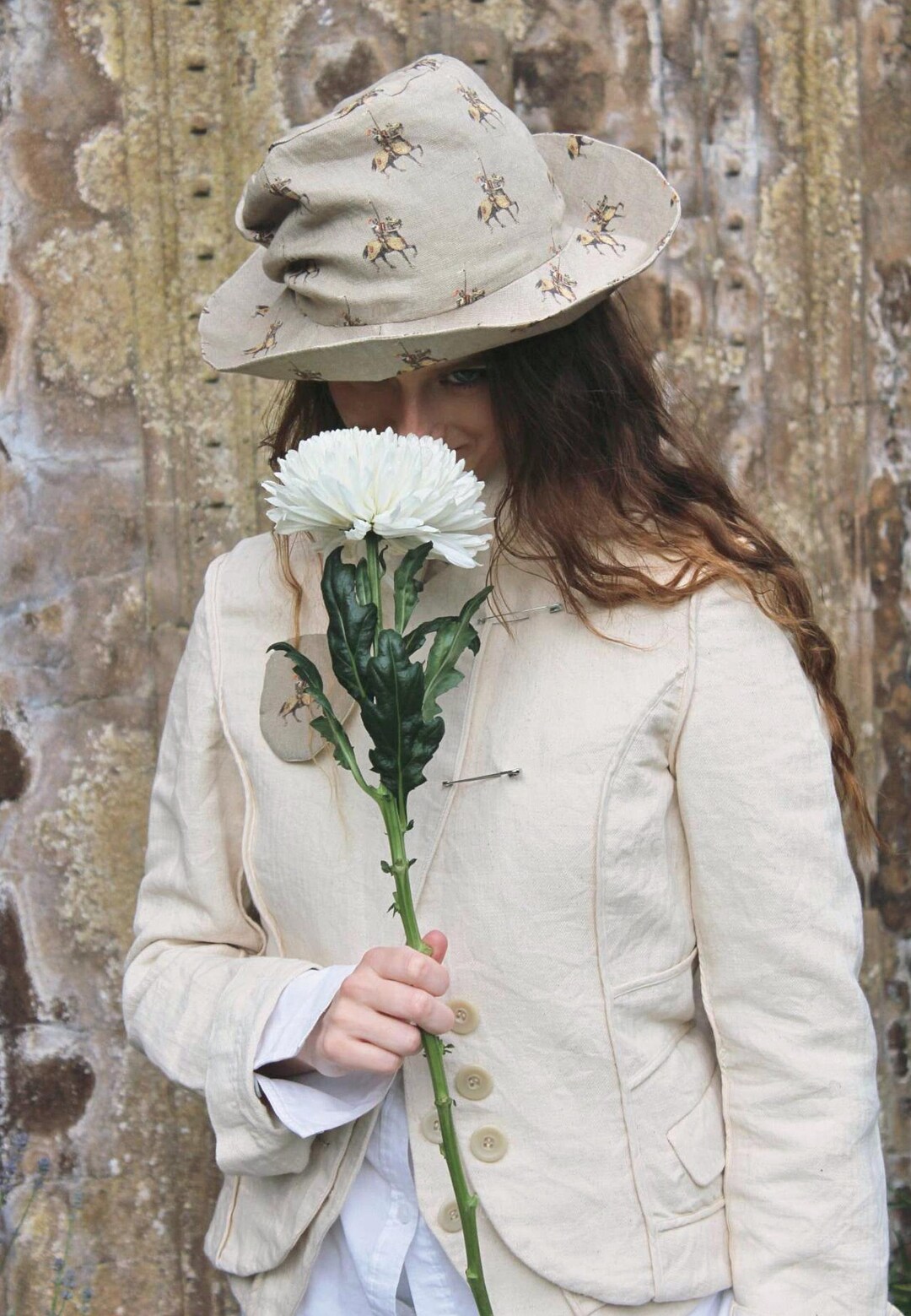 Pot Hat - Sir Almond Pure Linen Print - Unisex Vintage Historical ...