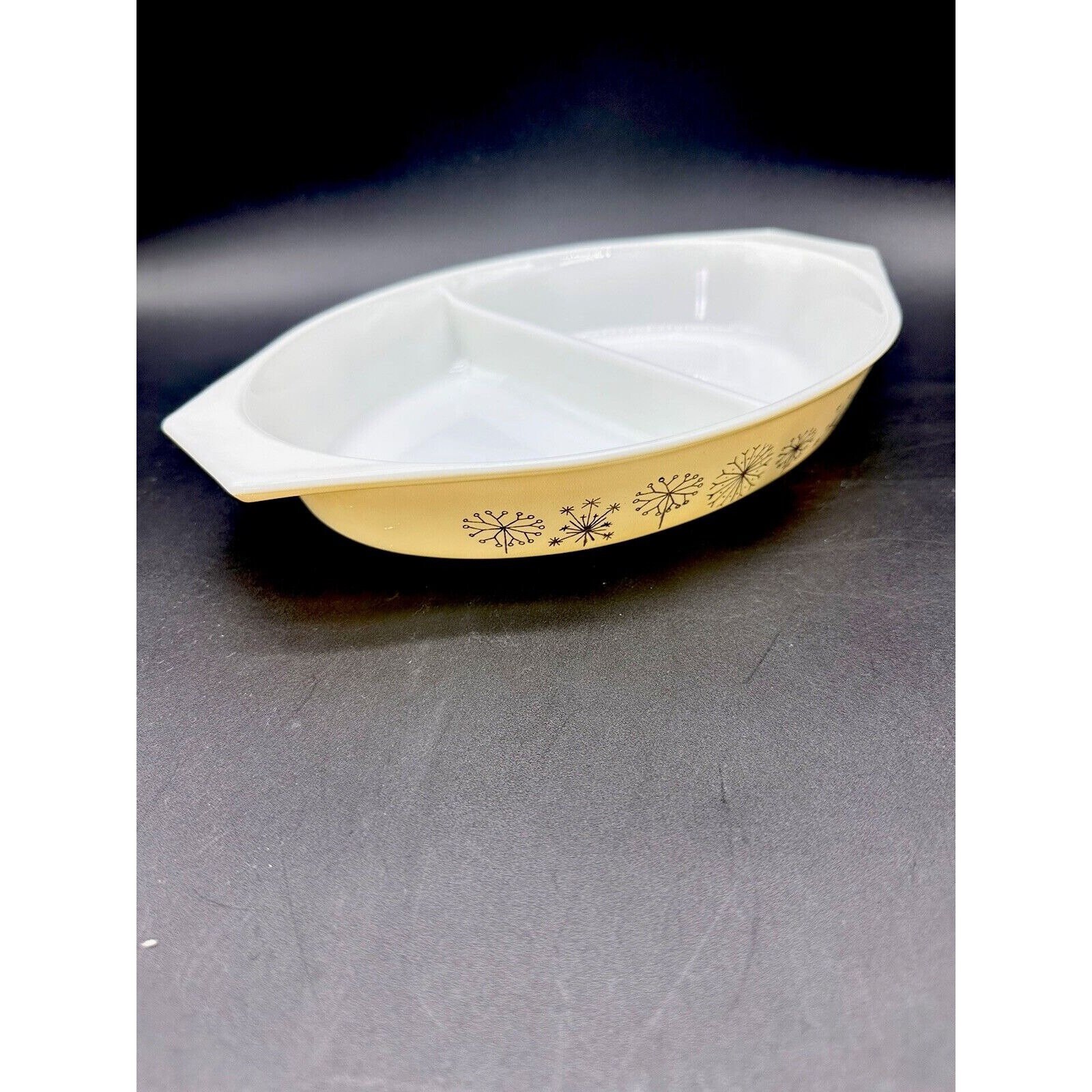 Vintage Pyrex Dandelion Duo Divided Casserole Dish 1.5qt With Lid - Etsy