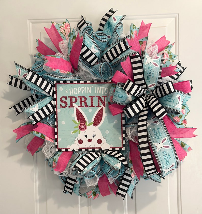 Deco Mesh Bunny Wreath, Hoppin' Into Spring Decor - Etsy