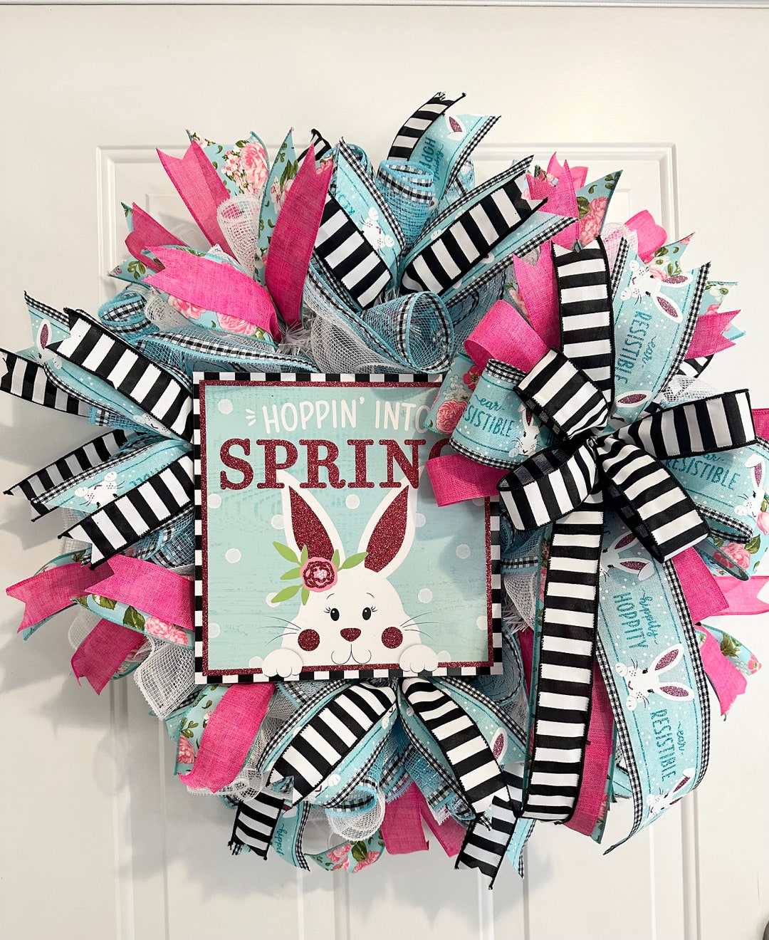 Deco Mesh Bunny Wreath, Hoppin' Into Spring Decor - Etsy