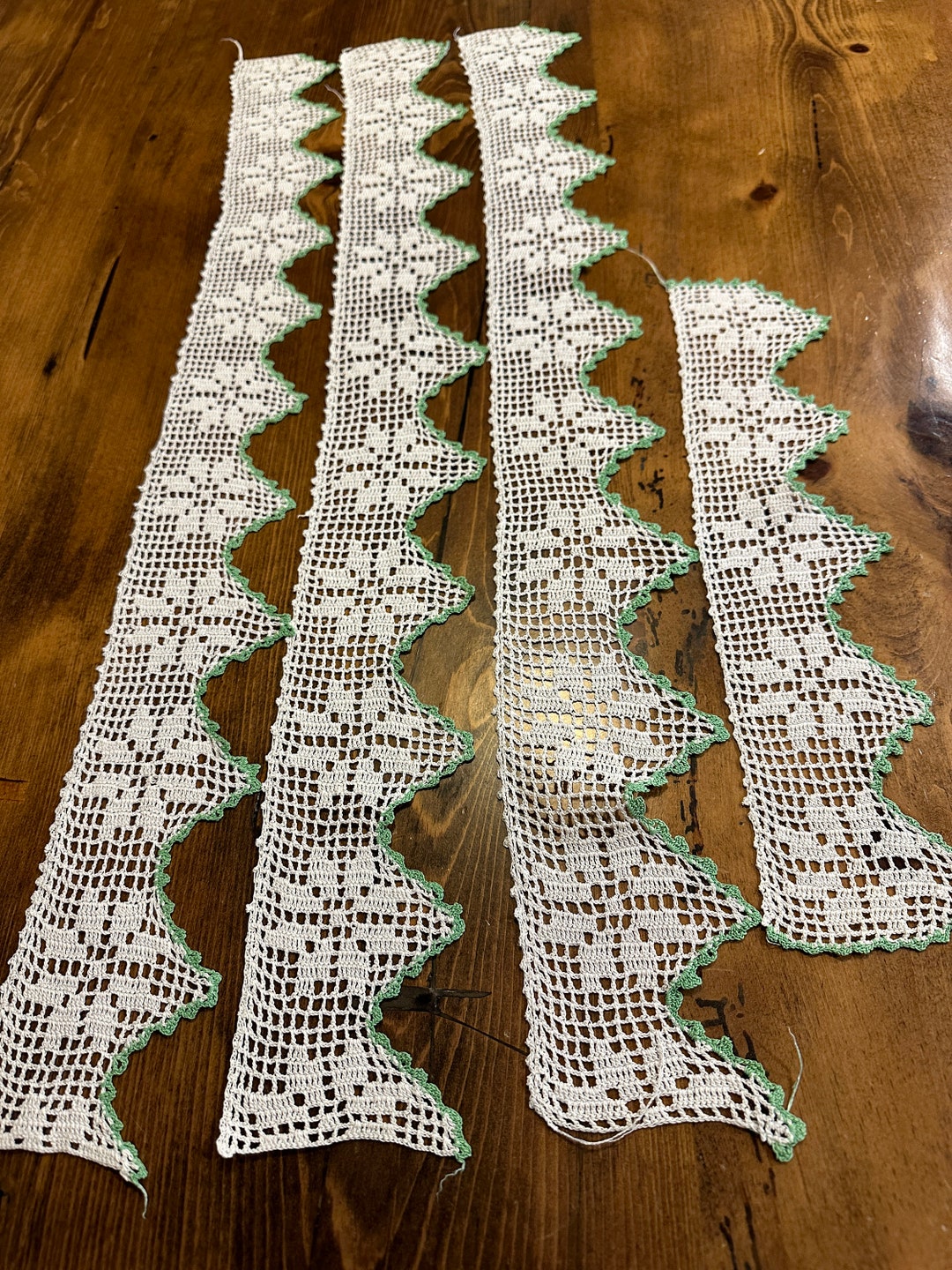 Vintage Hand Crocheted Shelf Edging - Etsy