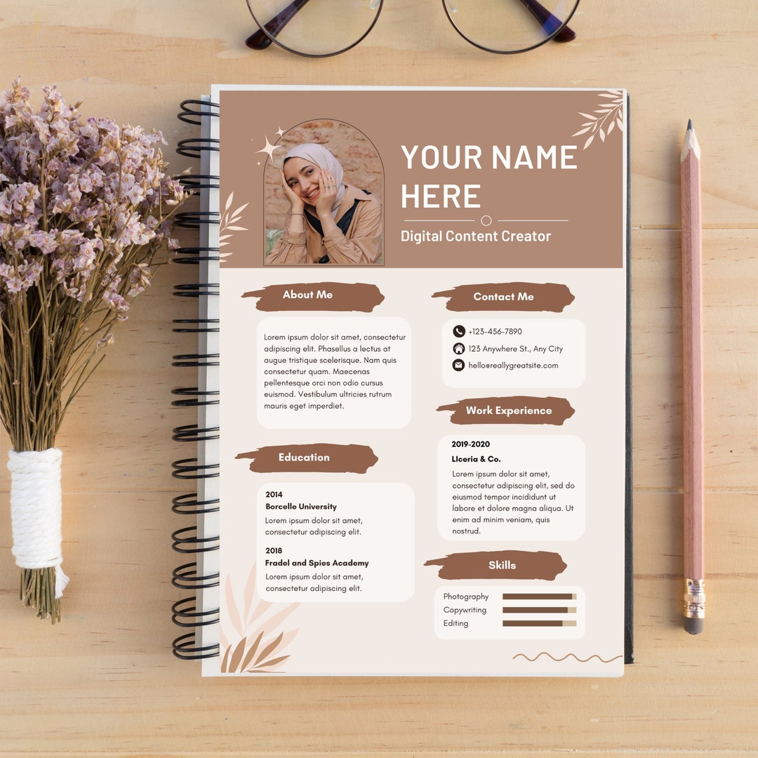 Content Creator Resume Cv Template Resume Template With Photo graphics ...