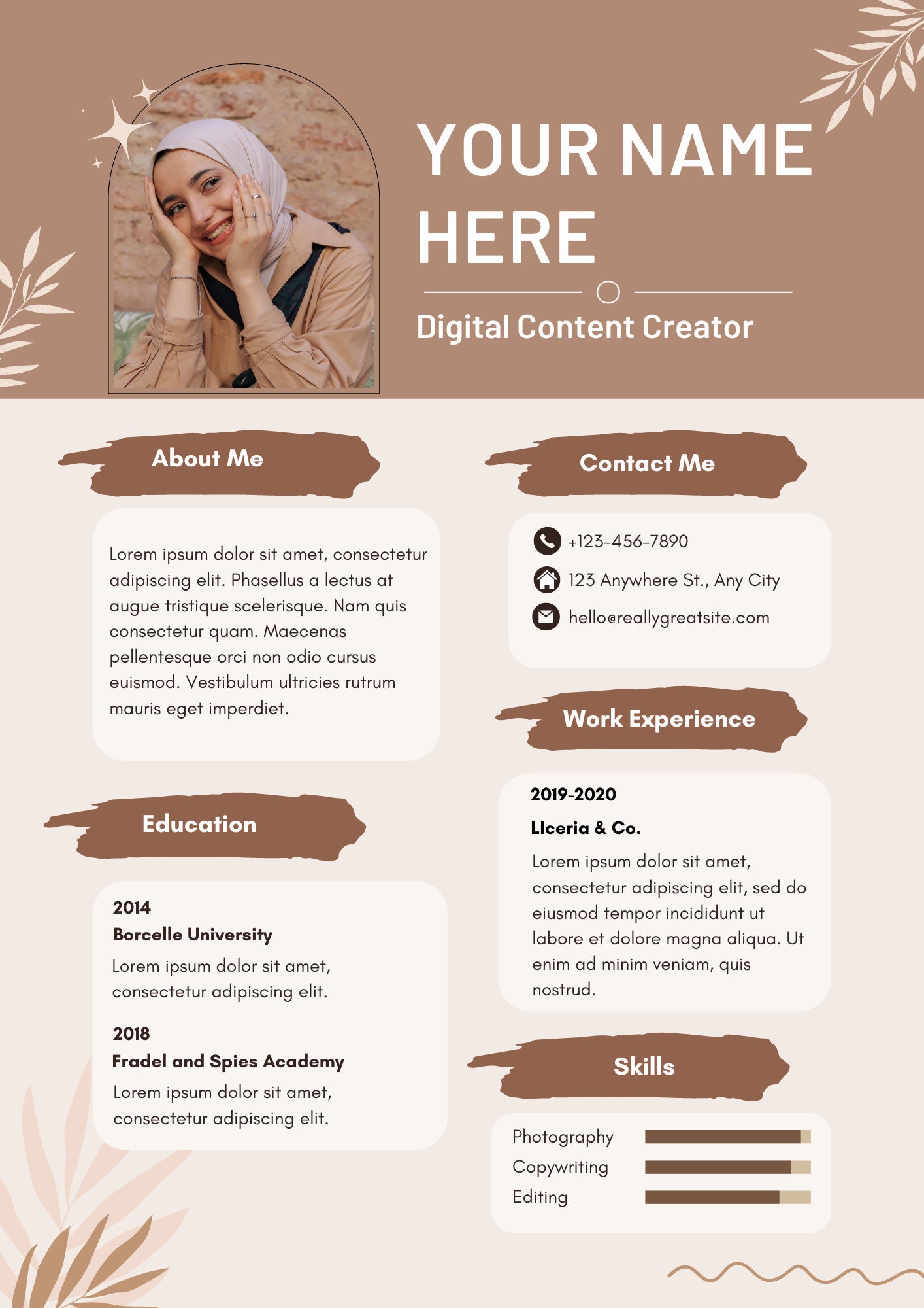Content Creator Resume Cv Template Resume Template With Photo graphics Designer Resume resume ...