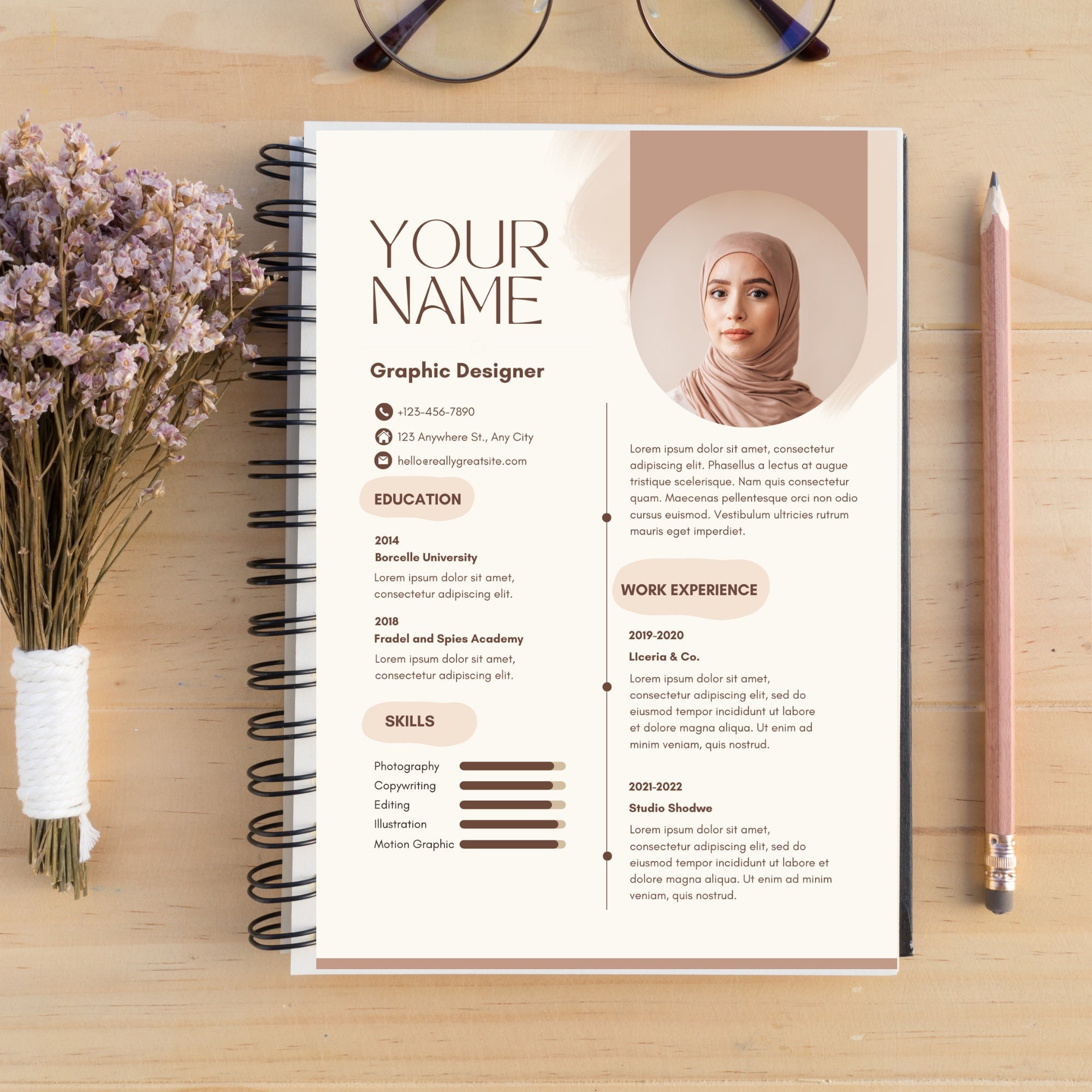 Graphic Designer Cv | Resume Template |resume Template With Photo ...