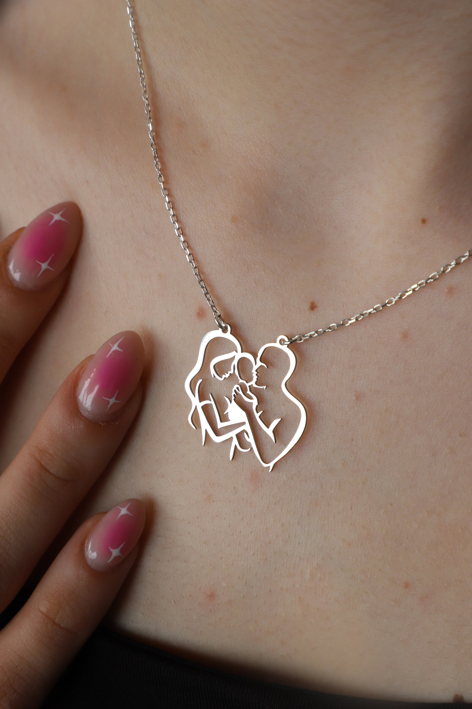 Silver Family Hugging Necklace Mom Dad and Baby Necklace - Etsy