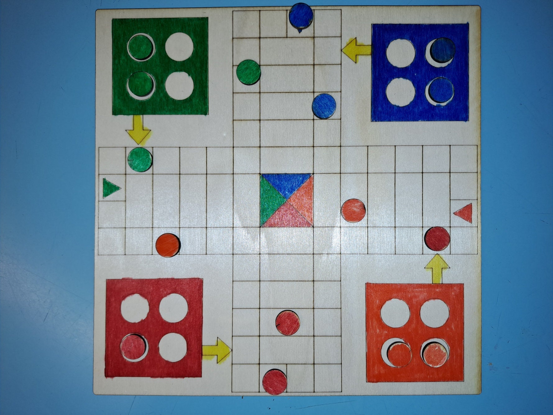DIY - Wooden Ludo Board and Counters - Colour Your Own - Board is 19cm ...