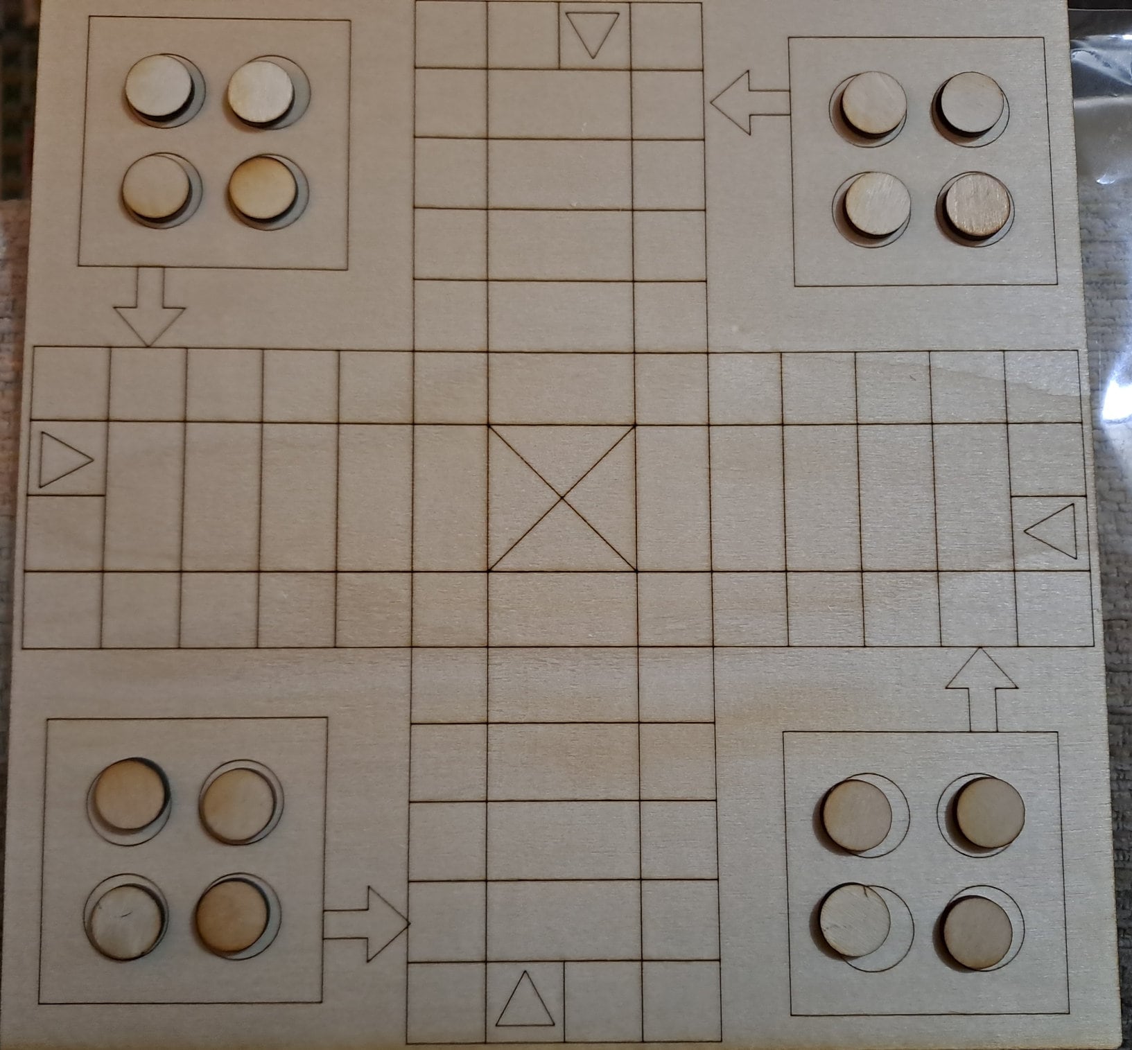DIY - Wooden Ludo Board and Counters - Colour Your Own - Board is 19cm ...