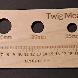 Wooden Twig or Stick Measuring Tool - 25cm or 10inches EYFS School Home ...