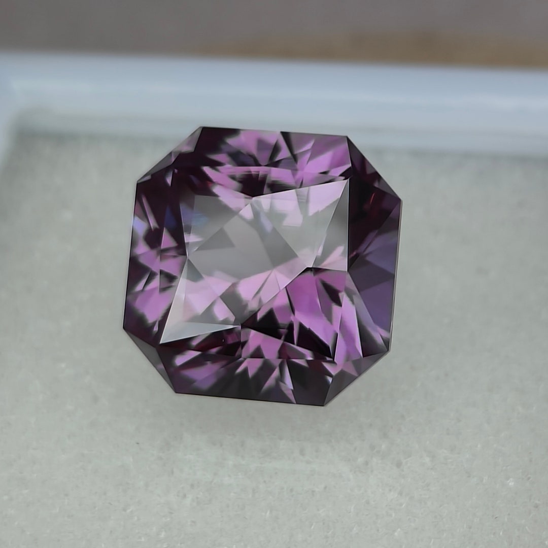 Precision Cut, 15.10 Ct Lab Alexandrite: 13mm Asscher Cut Color Change ...