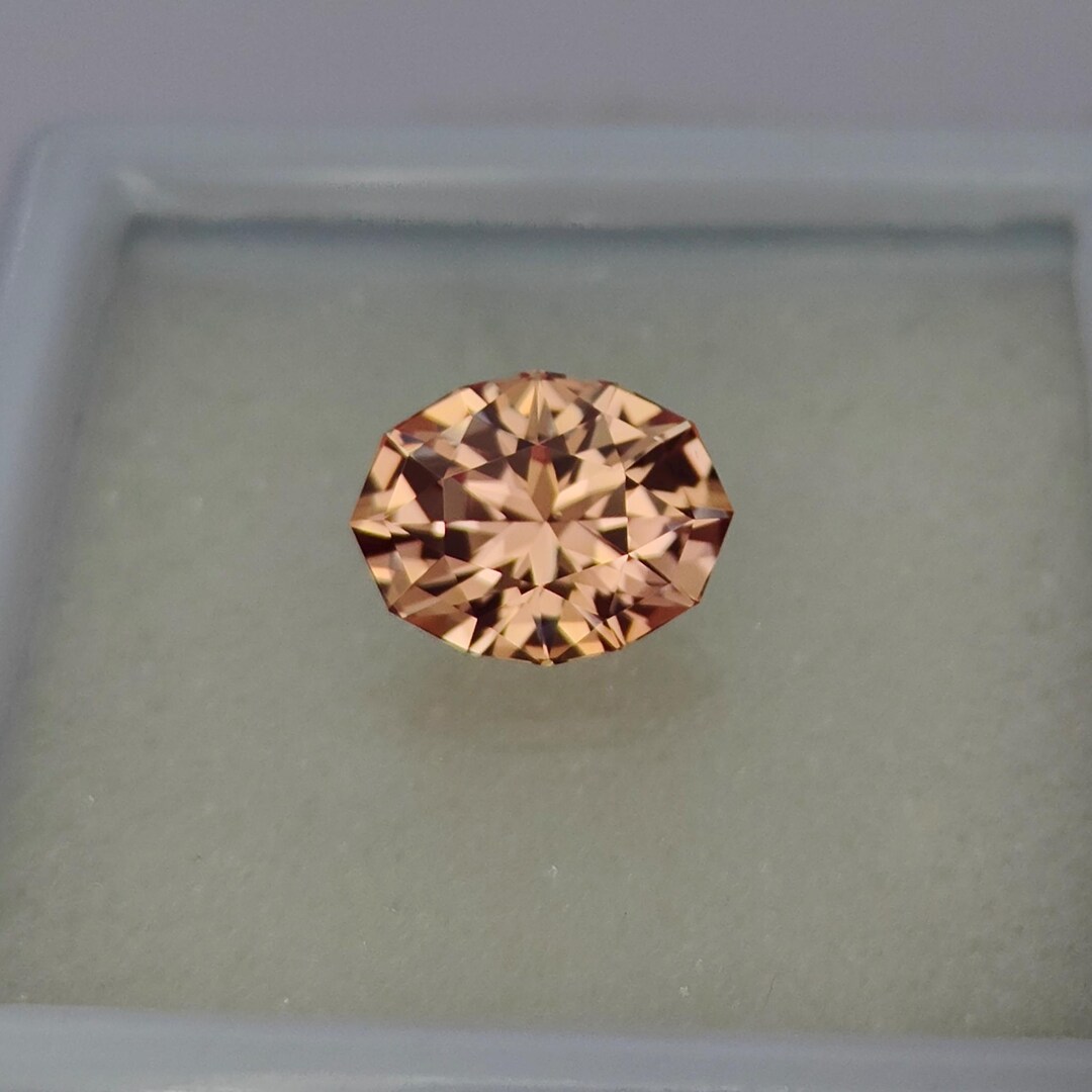 Precision Cut, 5.20 Ct Lab Peach Sapphire: 9x12 MM Custom Oval - Etsy