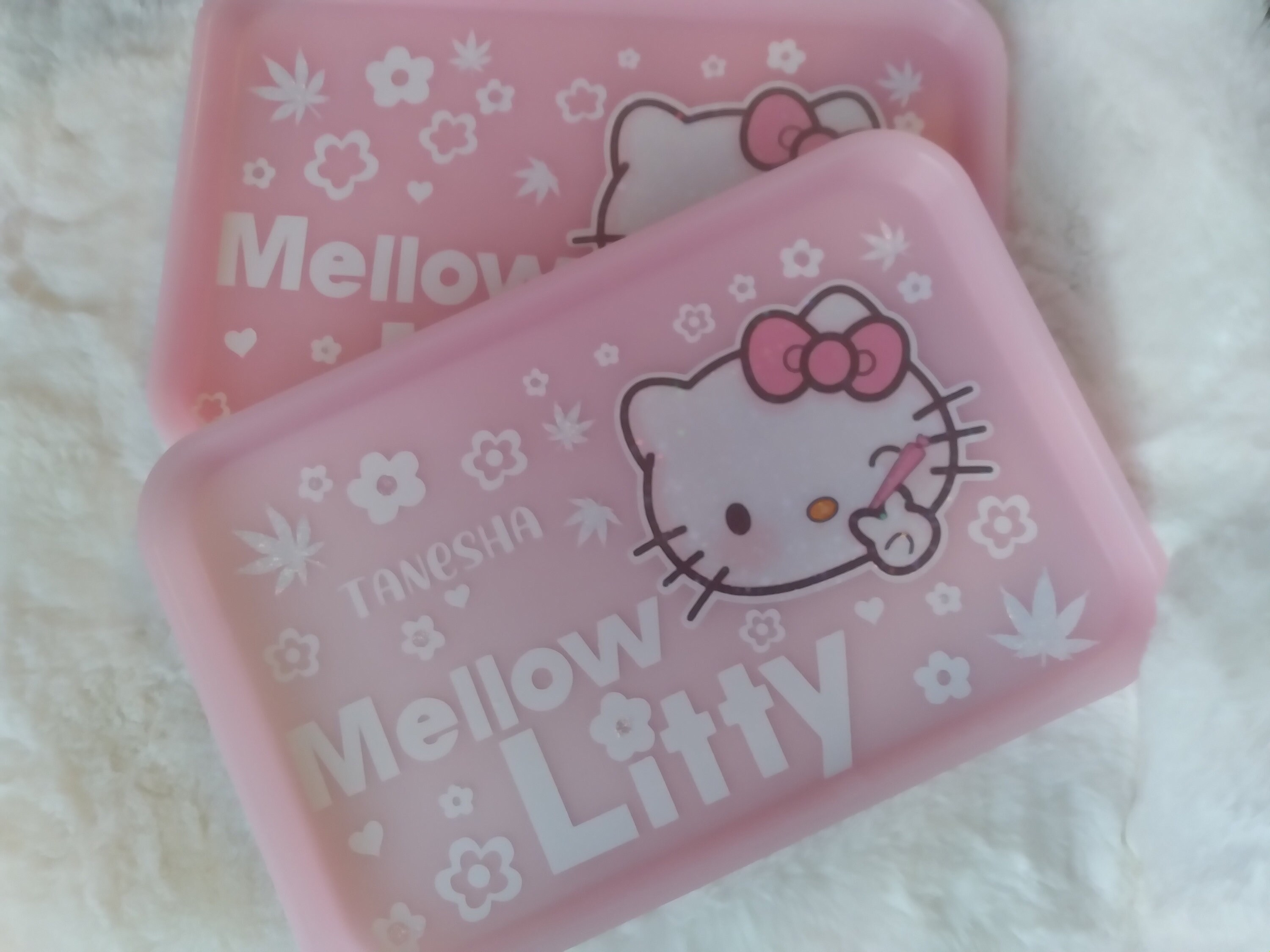 New Pink, Hello Kitty Rolling Weed Tray Heat Resistant MELLOW LITTY ...