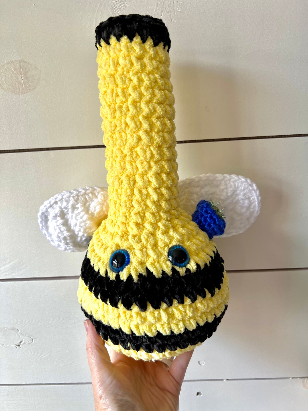 Crochet Bumble Bee Bong - Etsy