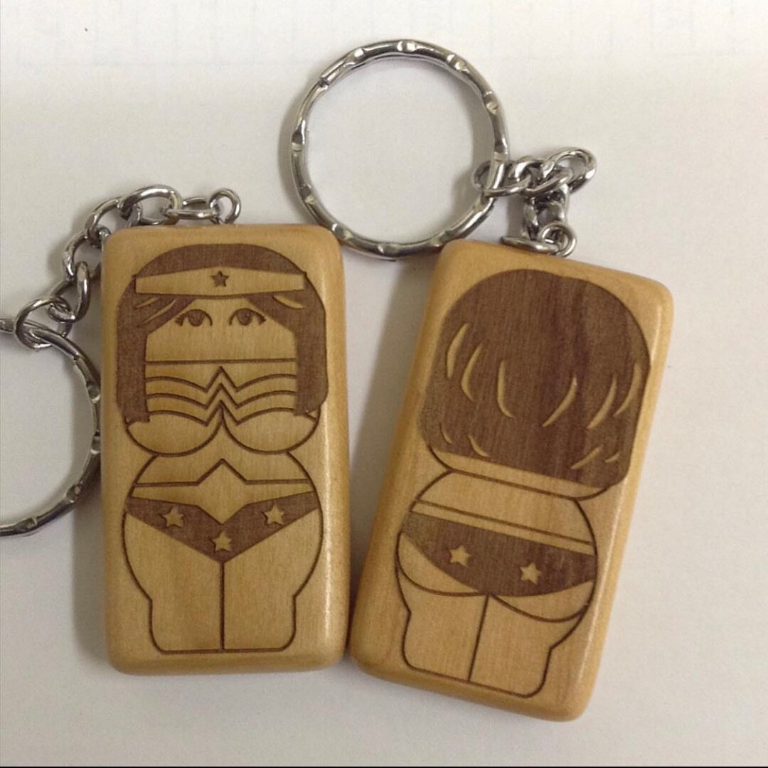 WONDER WOMAN Custom Maple Wood Keychain - Etsy