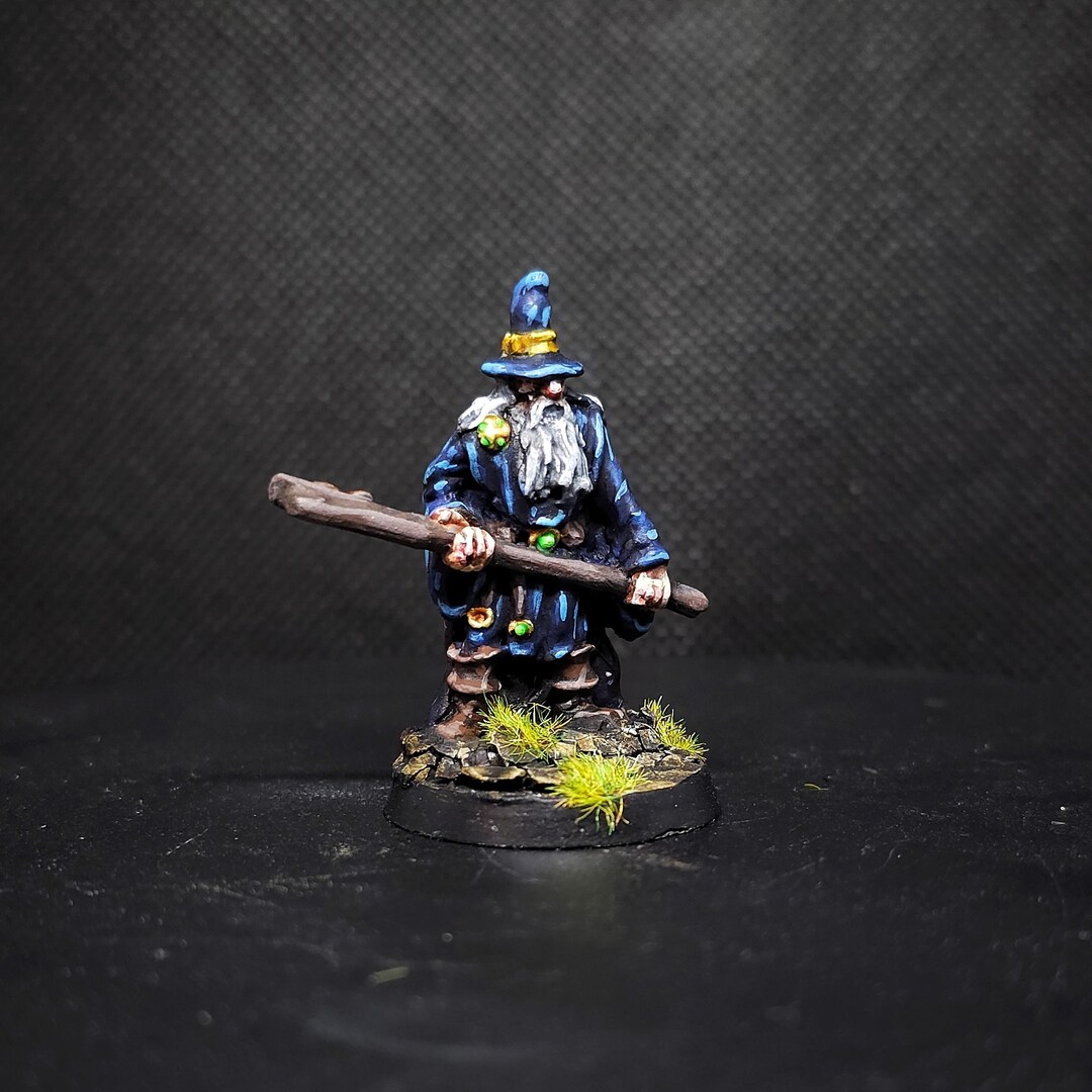 Hand-painted 28mm Wizard Miniature Dungeons and Dragons Character - Etsy