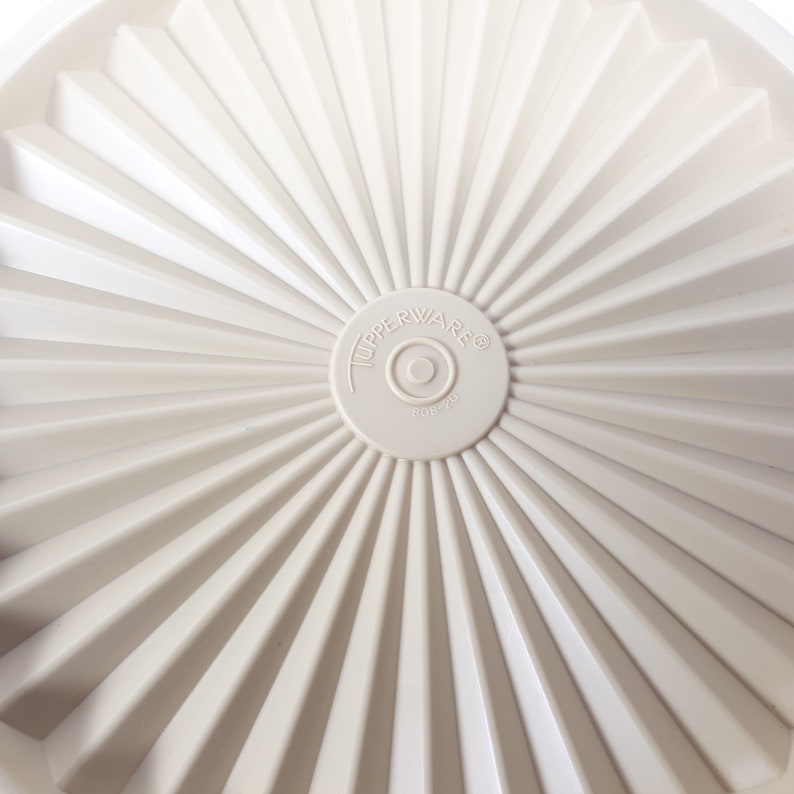 Round Light Yellow Crinkle Tupperware 808-20 Lid - Etsy