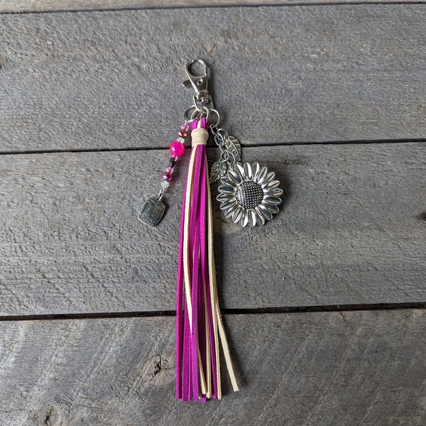 Western Saddle Key Chain - Etsy