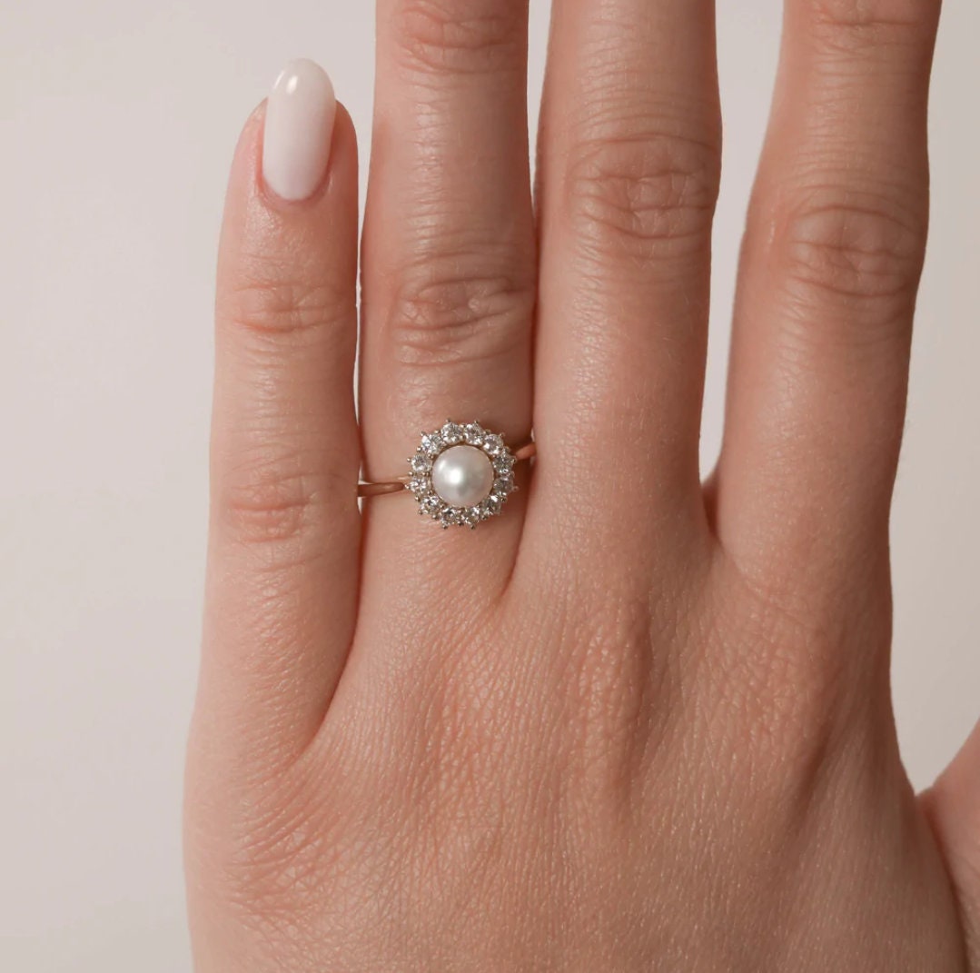 14k Gold Pearl Engagement Ring-round Pearl Ring-wedding - Etsy