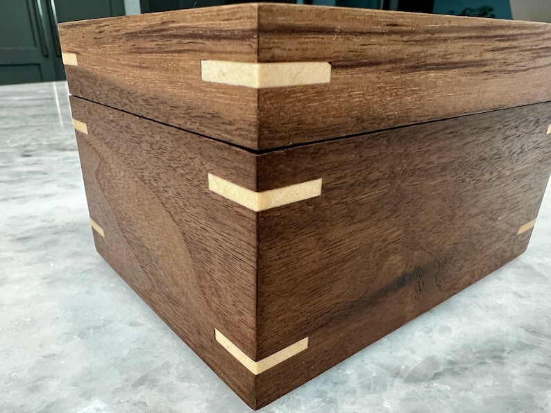 Beautiful Handmade Keepsake Box. Solid Walnut With Maple Highlights ...