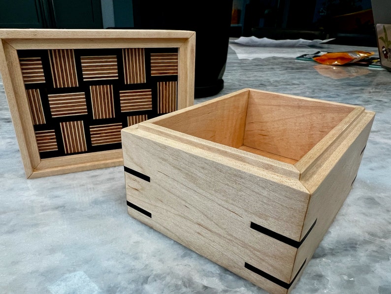 Beautiful Handmade Keepsake Box. Solid Maple With Rosewood Highlights ...