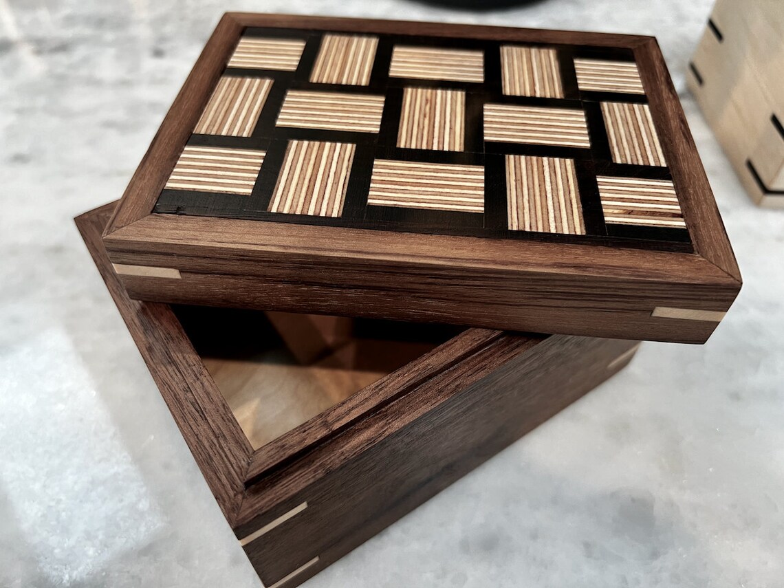 Beautiful Handmade Keepsake Box. Solid Walnut With Maple Highlights ...