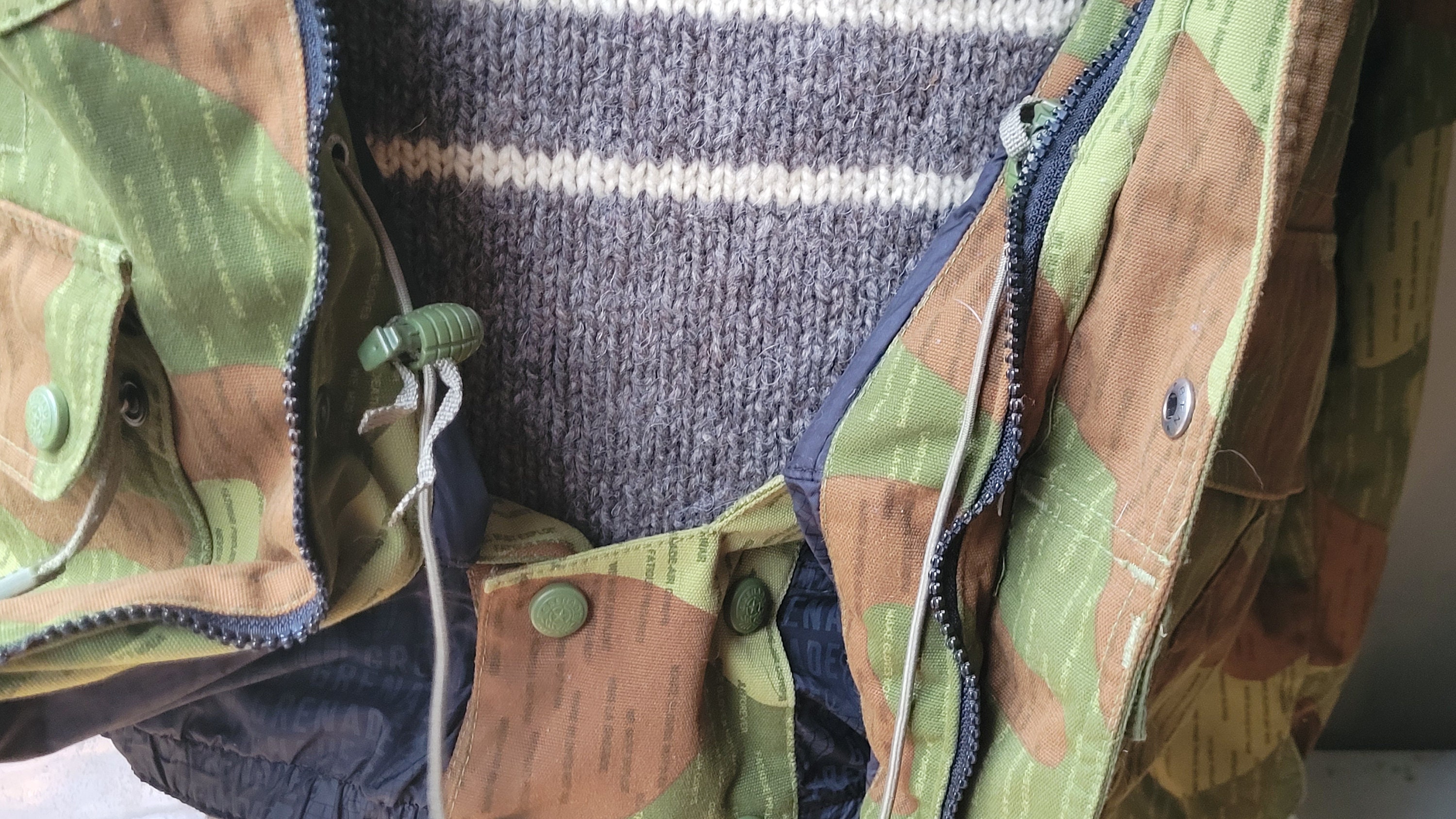 GRENADE Paratrooper Vintage Snowboard Jacket Army Jacket Army Snowboard ...