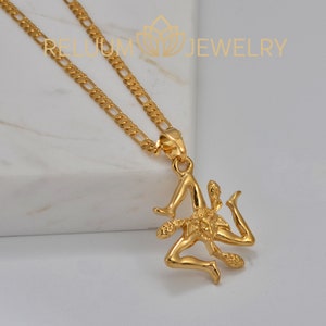 18K Gold Plated Sicily Trinacria Emblem Pendant & Chain Symbol of ...