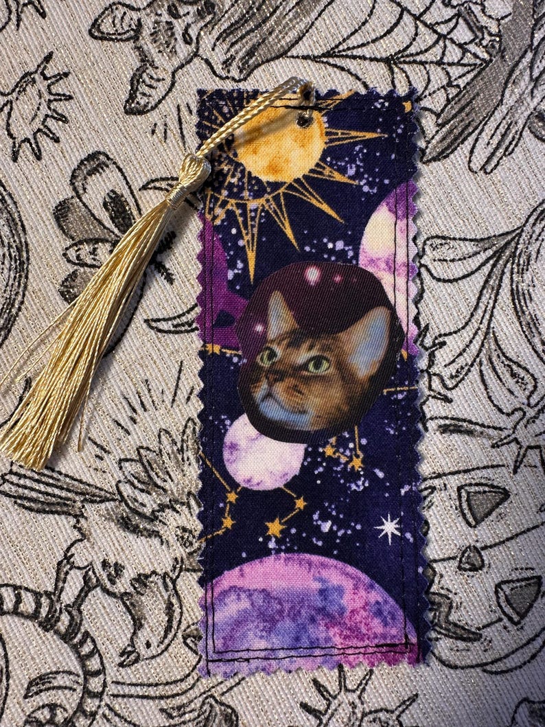 Upcycled Bookmarks (made of Recycled Greeting Cards and Fabric Scraps ...