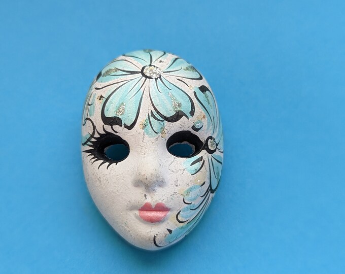 Mask Pin, Porcelain Mask Pin, Mask Brooch, Porcelain Brooch - Etsy