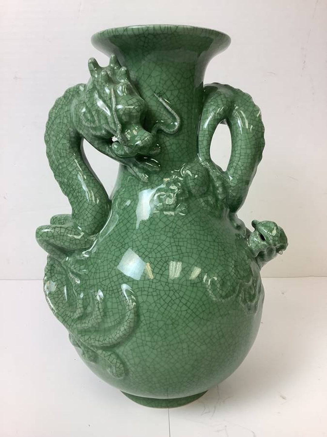 Beautiful Vintage Chinese Celadon Crackle Porcelain Double Dragon Moon ...
