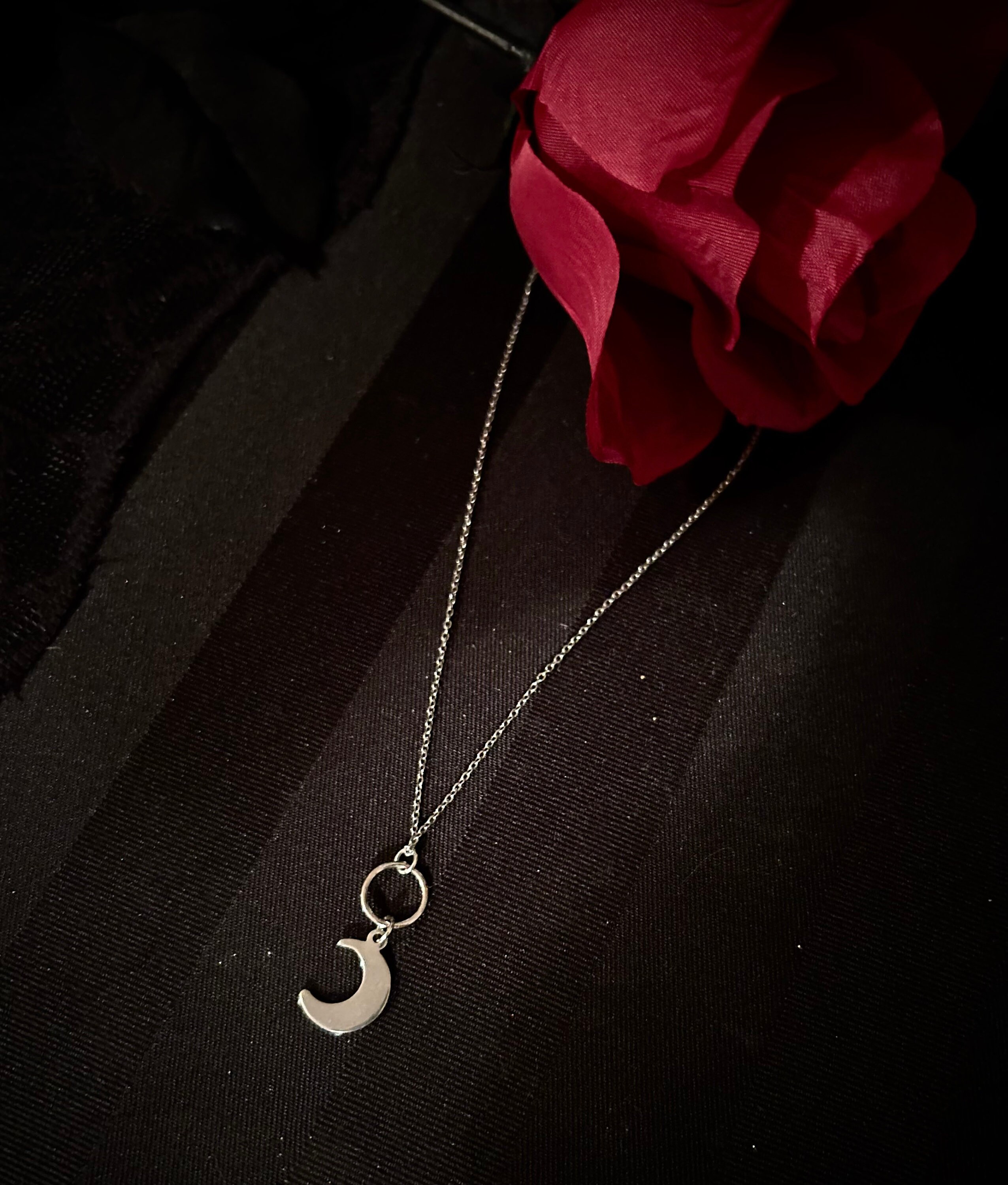 Moon Circle Chain - Etsy