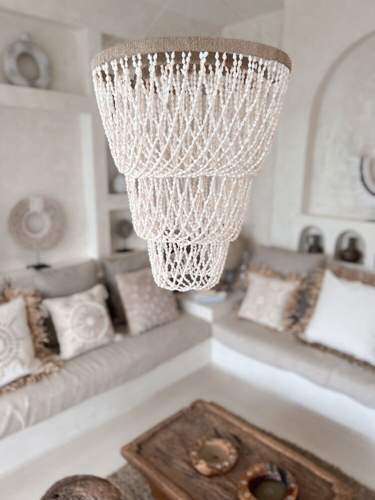 Shell Chandelier, Handcrafted Shell Lamp Shade Bedroom Pendant Lighting ...