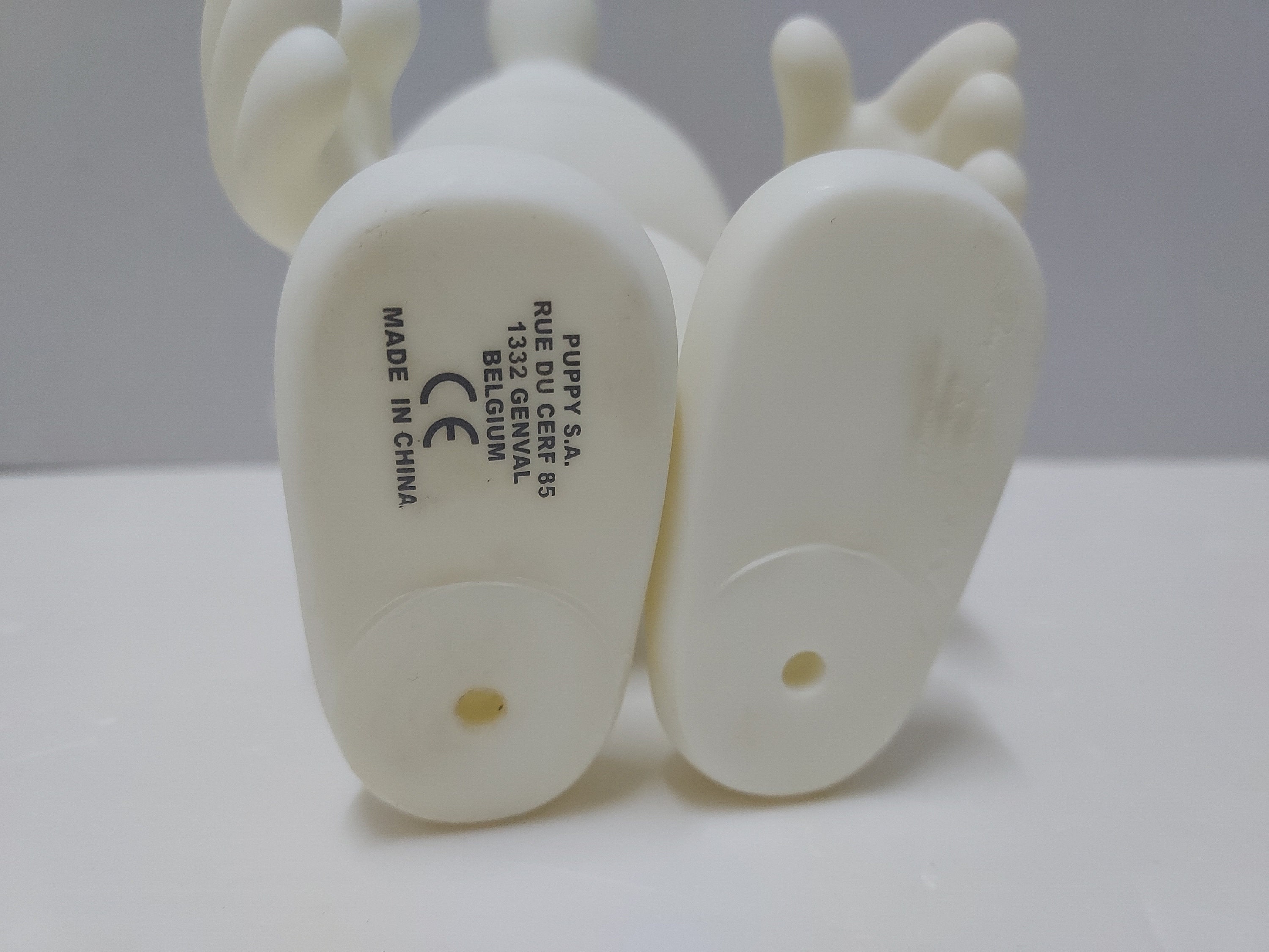 Unicef White Smurf 19cm Global Smurf With Clothes DIY Sliver Black ...