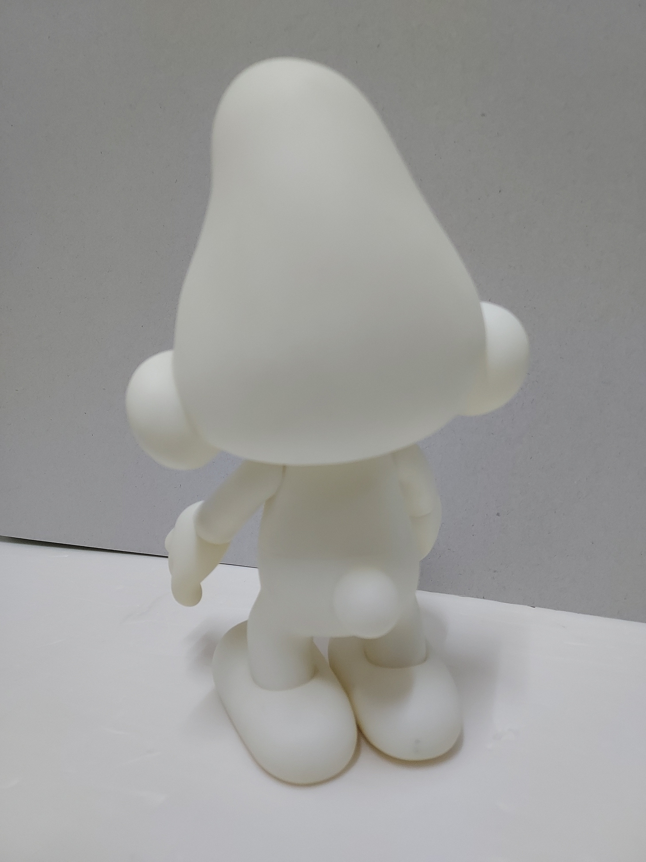 Unicef White Smurf 19cm Global Smurf With Clothes DIY Sliver Black ...