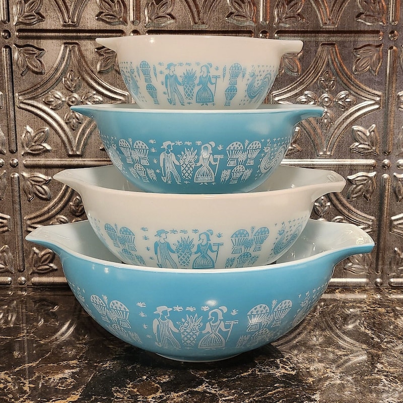Vintage Pyrex Bowls - Etsy