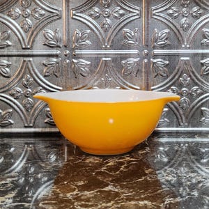 Vintage Pyrex Set of 4 Friendship Cinderella Nesting Bowls - Etsy